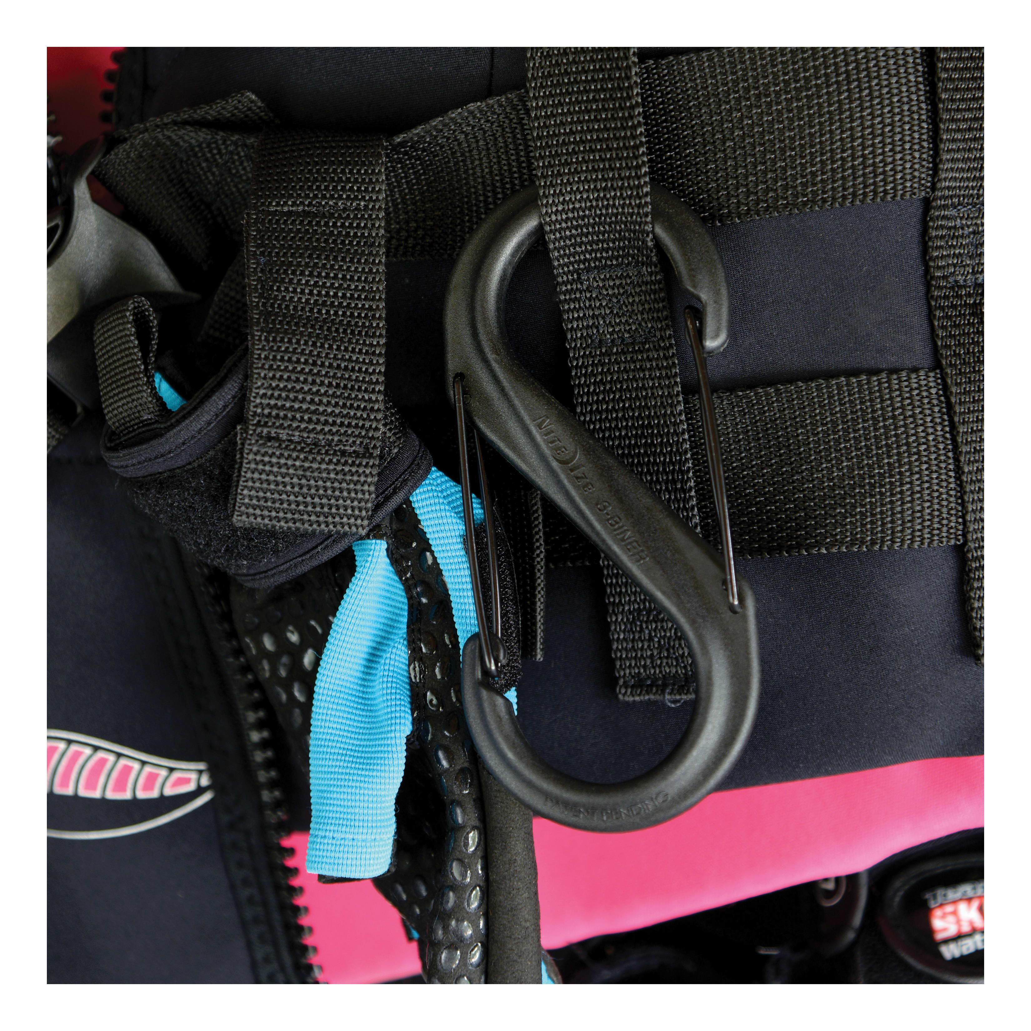 Nite Ize® S-Biner Dual Carabiner #6 | Cabela's Canada