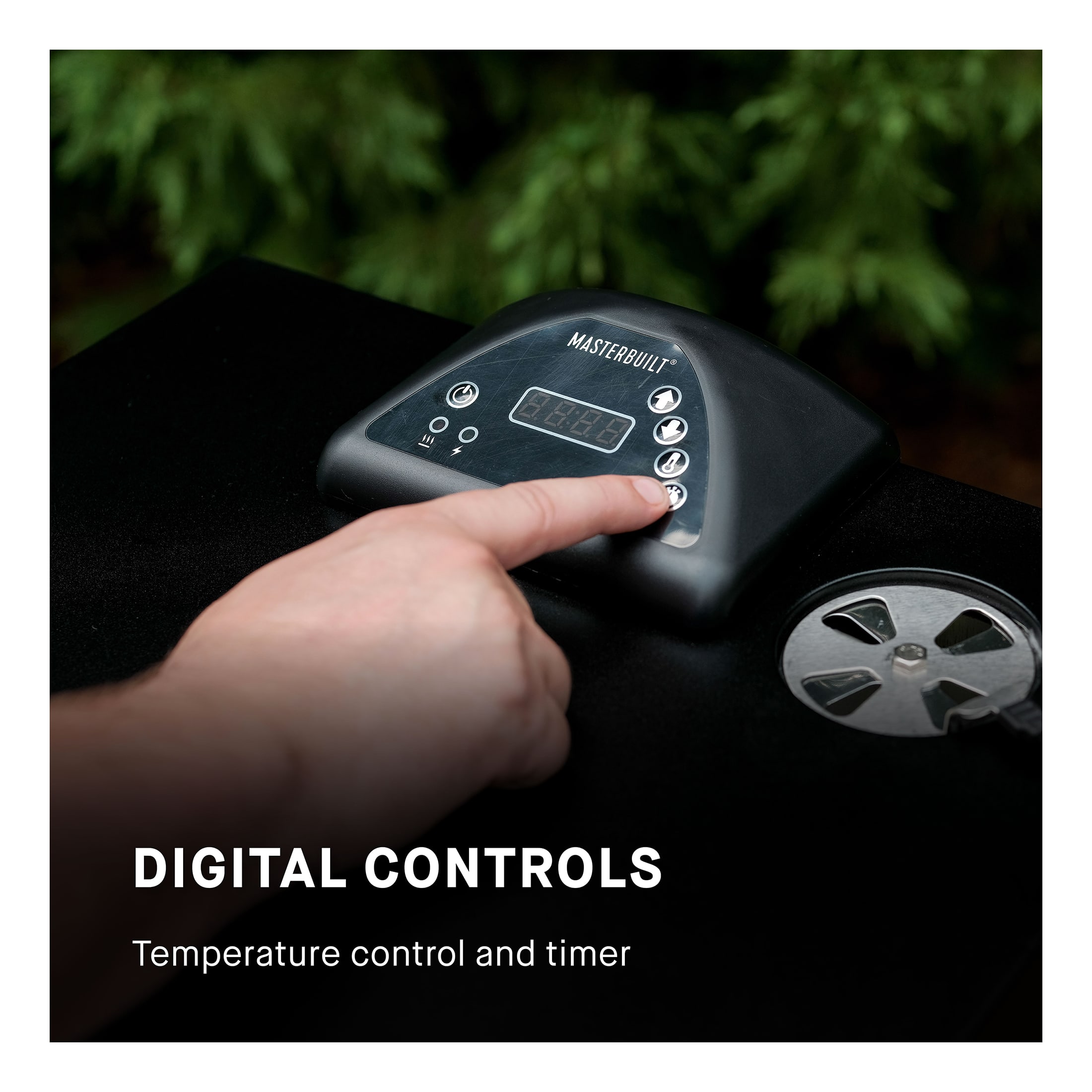 Masterbuilt® 30-inch Digital Electric Smoker | Cabela's Canada