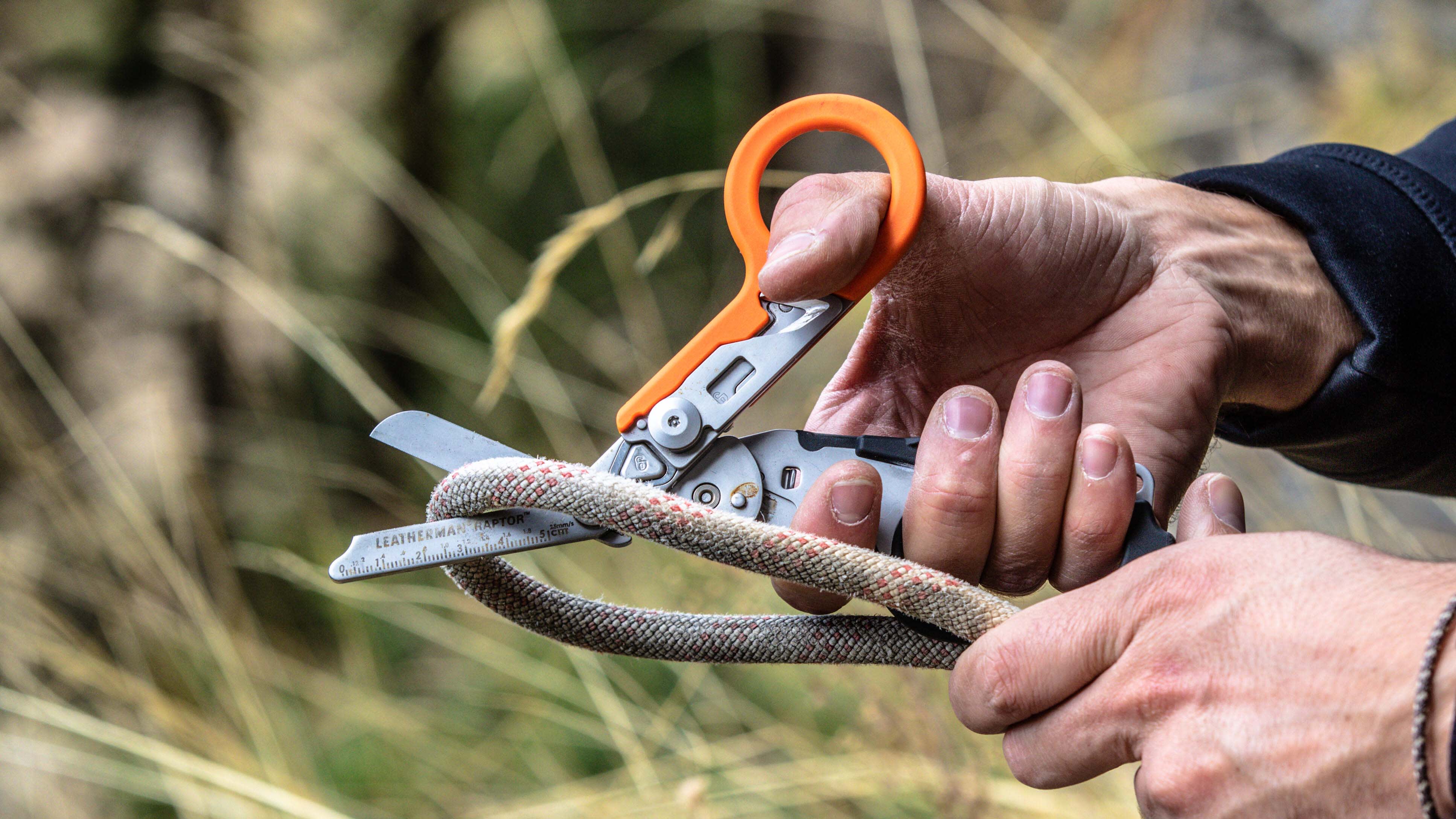 Leatherman® RAPTOR® RESCUE Multi-Tool | Cabela's Canada